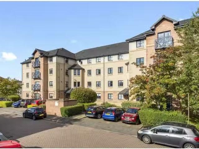 3 bedroom flat for sale, 20/3 Russell Gardens, Murrayfield, Ed.