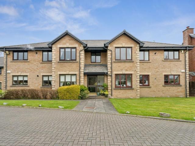 3 bedroom flat for sale