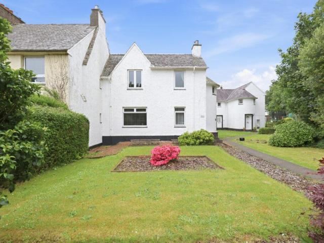 3 bedroom flat for sale