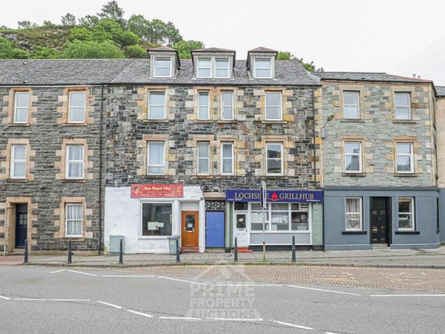 3 bedroom flat for sale