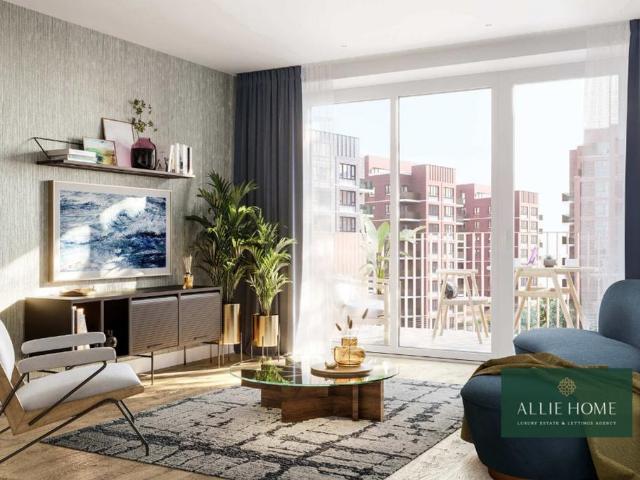 3 bedroom flat for sale