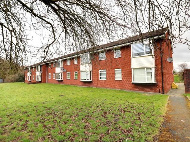 3 bedroom flat for sale