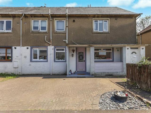 3 bedroom flat for sale