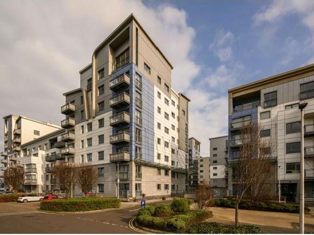 3 bedroom flat for sale, Western Harbour Terrace, Newhaven, Ed.
