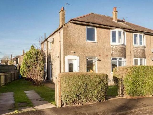 3 bedroom flat for sale in 84 Pilton Park Edinburgh EH5