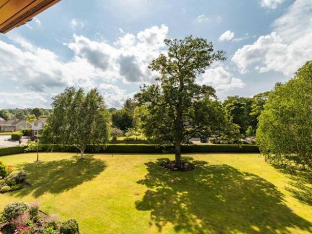 3 bedroom flat for sale in 86/6 Barnton Park View, Edinburgh, EH4 6HJ, EH4
