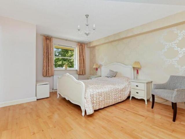 3 bedroom flat for sale in 1/5 Wyvern Park, Grange, Edinburgh, EH9 2JY, EH9