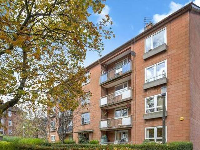 3 bedroom flat for sale in 2 2 125 Dundrennan Road Glasgow G42 G42