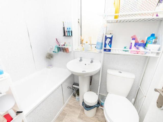 3 bedroom flat for sale in 2E Telford Place Edinburgh EH4 2PS, EH4