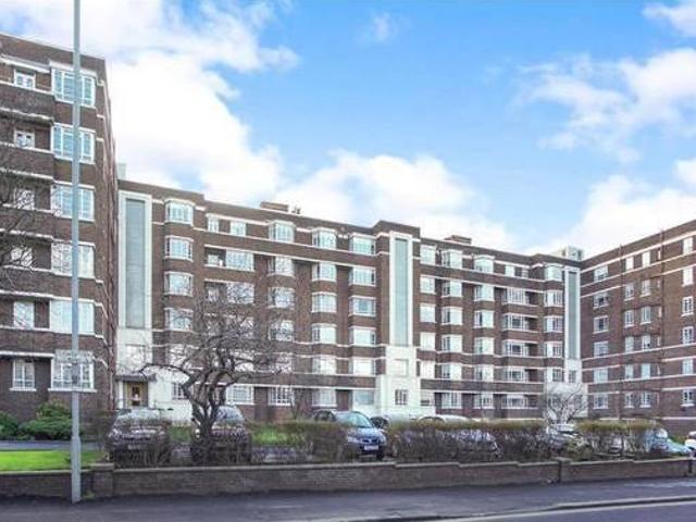 3 bedroom flat for sale in 35 Kelvin Court Glasgow G12 G12