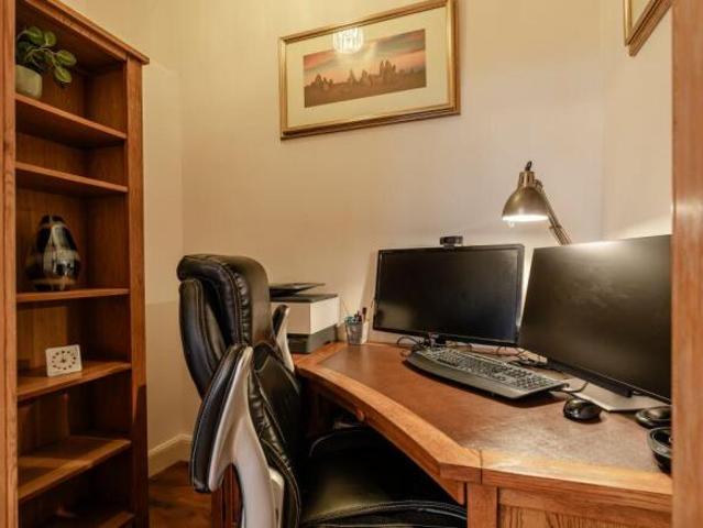 3 bedroom flat for sale in 39 3F2 Merchiston Crescent, Edinburgh, EH10 5AH, EH10