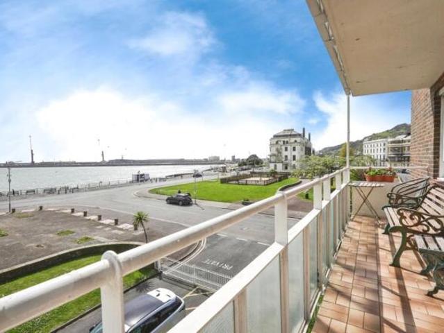 3 bedroom flat for sale in The Gateway, Dover, Kent, CT16