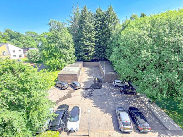 3 bedroom flat for sale in The Penthouse, Regents Gate, Bothwell, G71