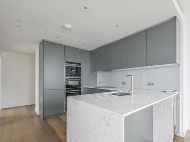 3 Bedroom Flat For Sale In Tower Hamlets, London