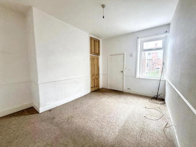3 bedroom flat for sale in Trewhitt Road, Heaton, Newcastle upon Tyne, and Wear, NE6 5DY, NE6