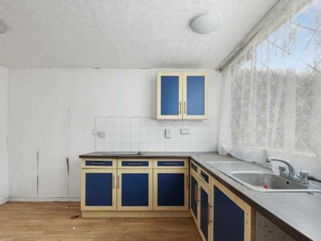 3 Bedroom Flat For Sale In Vauxhall, London