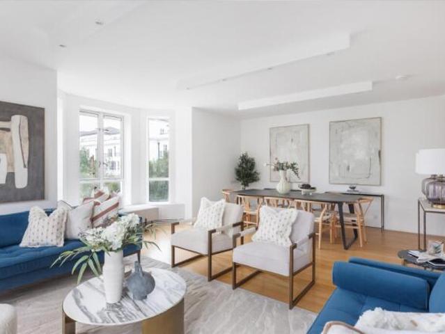 3 bedroom flat for sale in Walnut Court, St. Marys Gate, London, W8