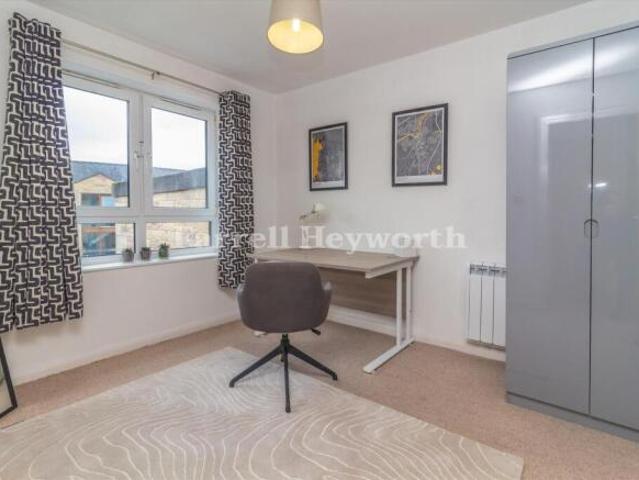 3 bedroom flat for sale in Waterside, Lancaster, LA1