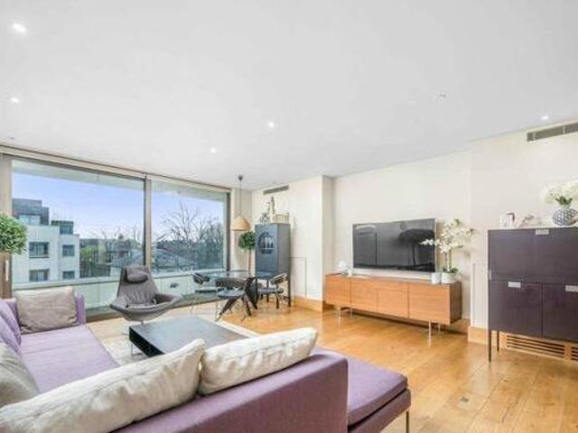 3 Bedroom Flat For Sale In Wellington Road, London