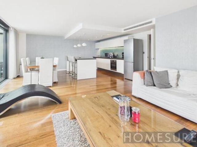 3 bedroom flat for sale in West Tower, Brook Street, Liverpool, L3