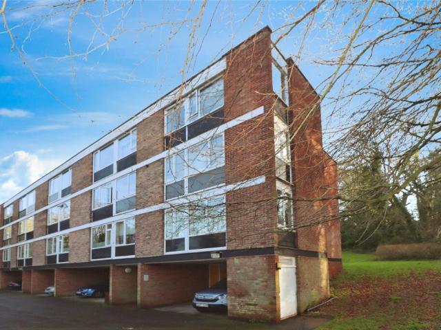 3 bedroom flat for sale in Westacre Close, Bristol, Somerset, BS10