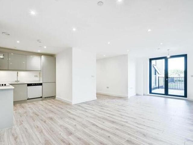 3 Bedroom Flat For Sale In Woolwich