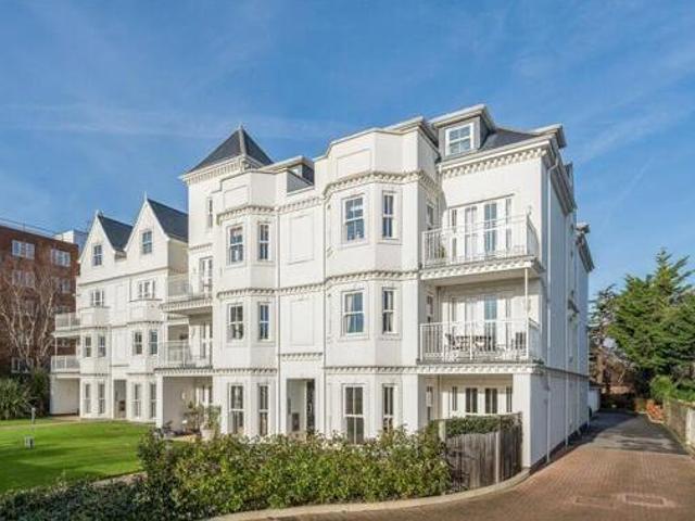 3 Bedroom Flat For Sale In Worthing, West Sussex