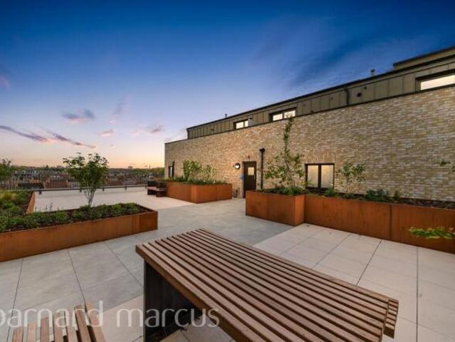 3 bedroom flat for sale in Abbey Wall, Station Road, London, SW19