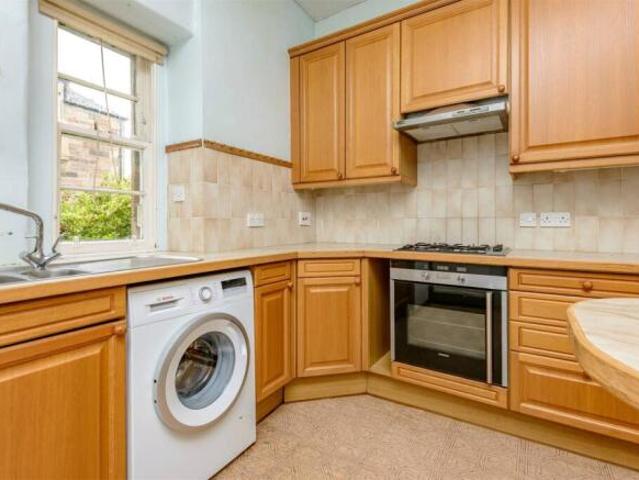 3 bedroom flat for sale in Abbotsford Park, Morningside, Edinburgh, EH10