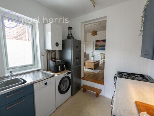 3 bedroom flat for sale in Addycombe Terrace, Heaton, NE6
