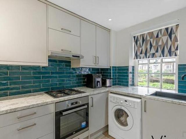 3 Bedroom Flat For Sale In Albion Avenue