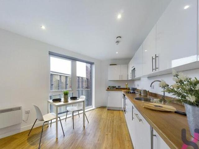 3 Bedroom Flat For Sale In Ancoats, Manchester