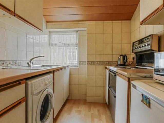 3 bedroom flat for sale in Ashcroft Drive, Glasgow, City, G44
