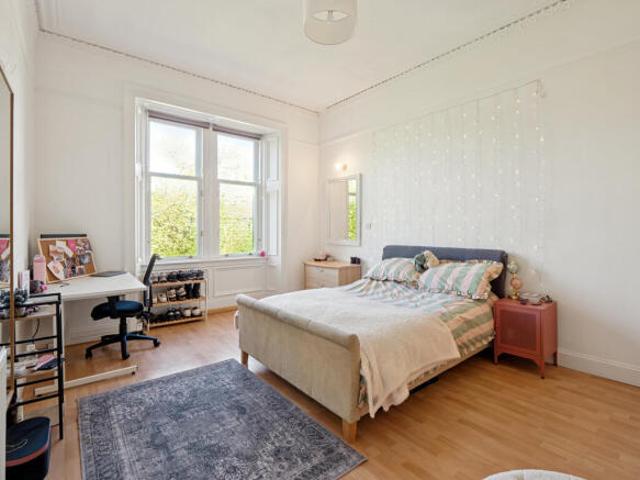 3 bedroom flat for sale in Barrington Drive, Woodlands, G4 9ES, G4