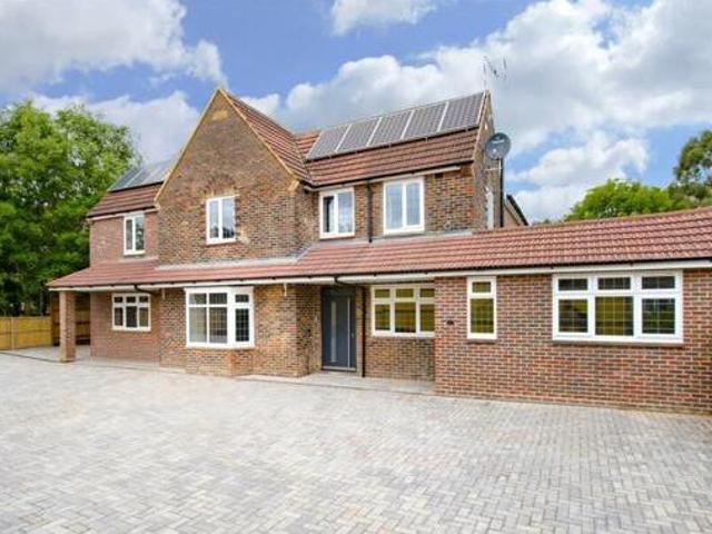 3 Bedroom Flat For Sale In Beech Drive