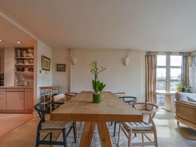 3 Bedroom Flat For Sale In Belgravia, London