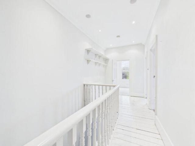 3 bedroom flat for sale in Belsize Road, Worthing, BN11 4RE, BN11