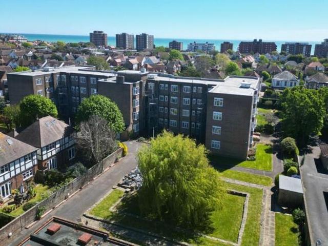3 bedroom flat for sale in Boundary Road, Downview Court Boundary Road, BN11