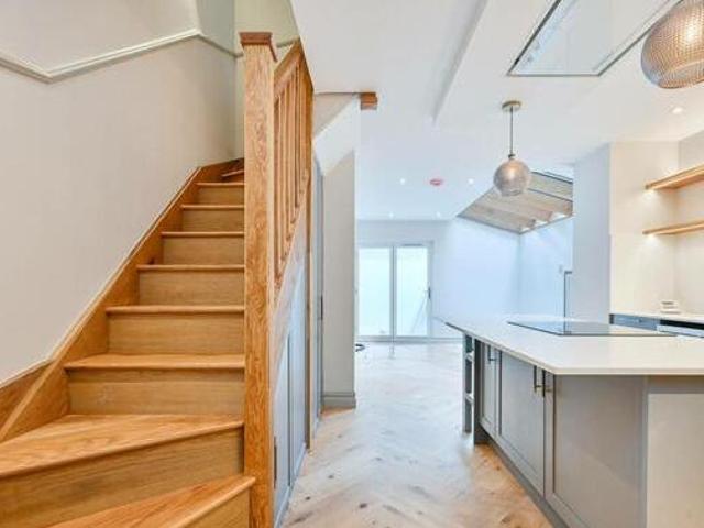 3 Bedroom Flat For Sale In Brackenbury Village, London