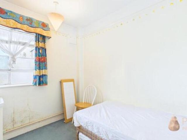 3 bedroom flat for sale in Brighton Road, Onslow Court Brighton Road, BN11