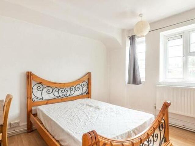 3 Bedroom Flat For Sale In Camden, London