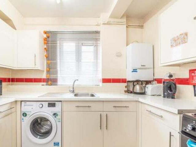 3 Bedroom Flat For Sale In Camden, London