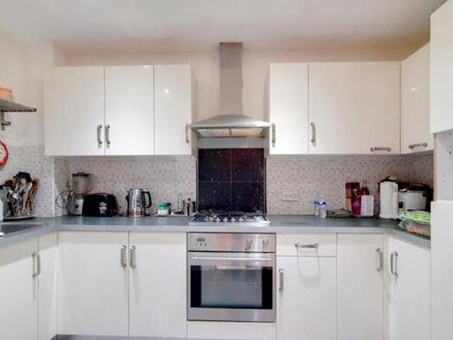3 Bedroom Flat For Sale In Camden Road, Camden