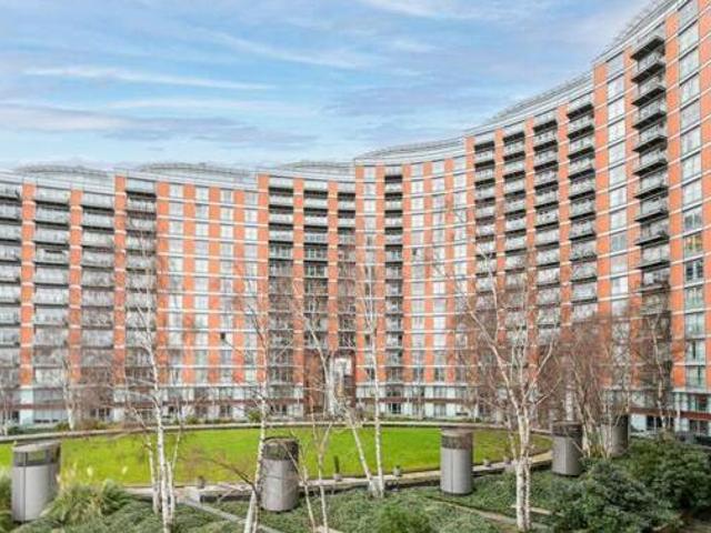3 Bedroom Flat For Sale In Canary Wharf, London