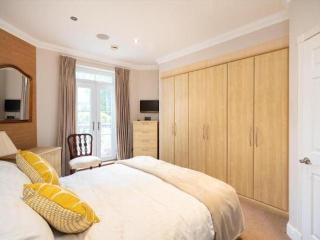 3 bedroom flat for sale in Chapman Square, London, SW19