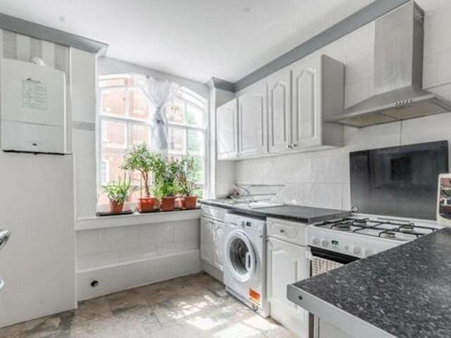 3 Bedroom Flat For Sale In Chelsea, London