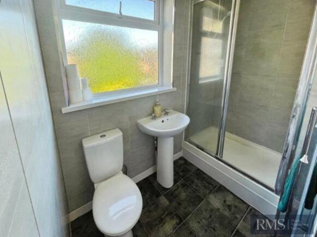 3 bedroom flat for sale in Chillingham Road, Newcastle Upon Tyne, NE6