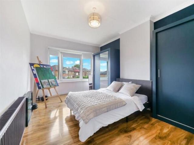 3 bedroom flat for sale in Chirnside Road, Hillington, Glasgow, G52