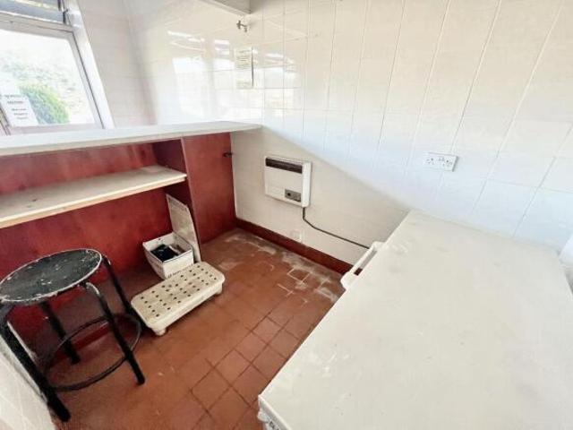 3 bedroom flat for sale in Commercial unit and flat at Meltham Road, Netherton Huddersfield, HD4