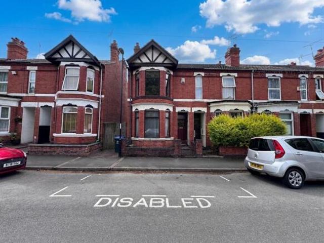 3 bedroom flat for sale in Coniston Road, Coventry, CV5